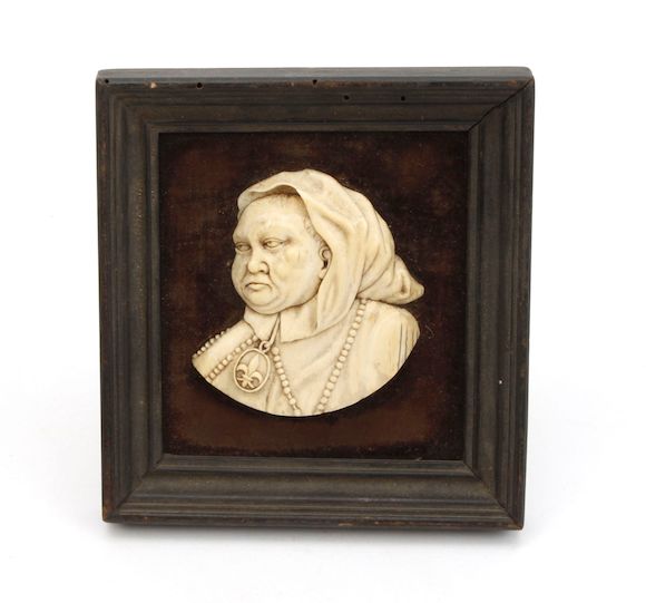 Bonhams : A series of twelve French ivory bas relief portraits