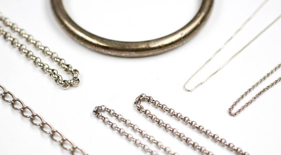 Bonhams : A very long silver muff chain (7)