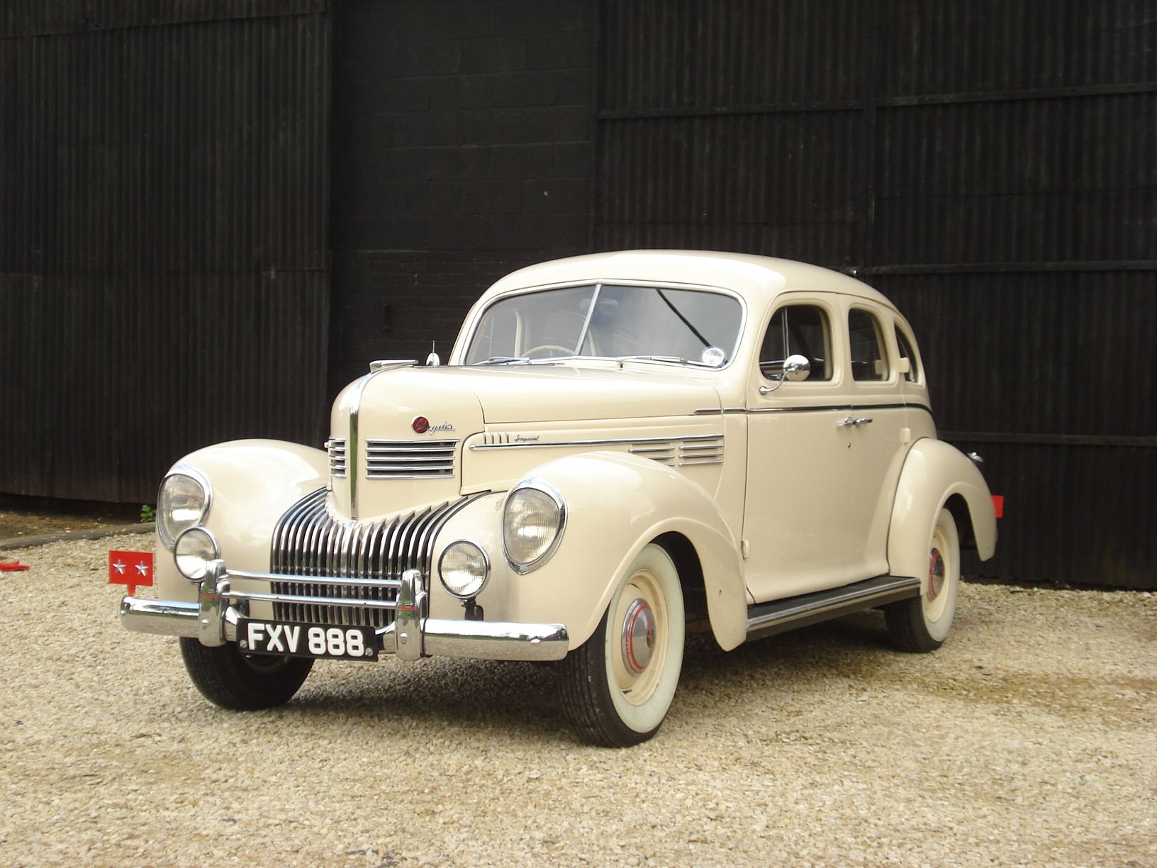 Bonhams Cars : 1939 Chrysler Imperial Sedan Chassis no. C23/754/6744325 ...