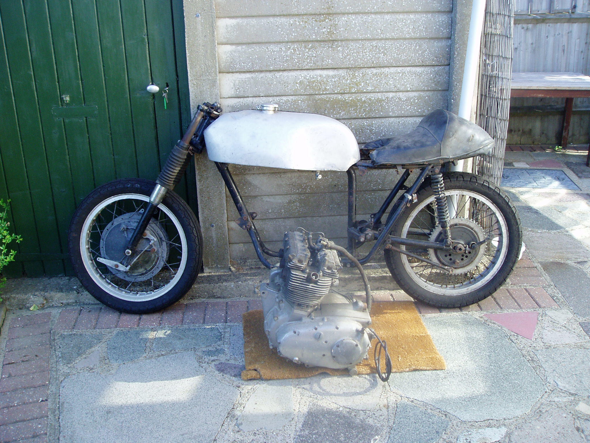 Bonhams Cars : c.1972 Triumph 750cc Trident Racer Project