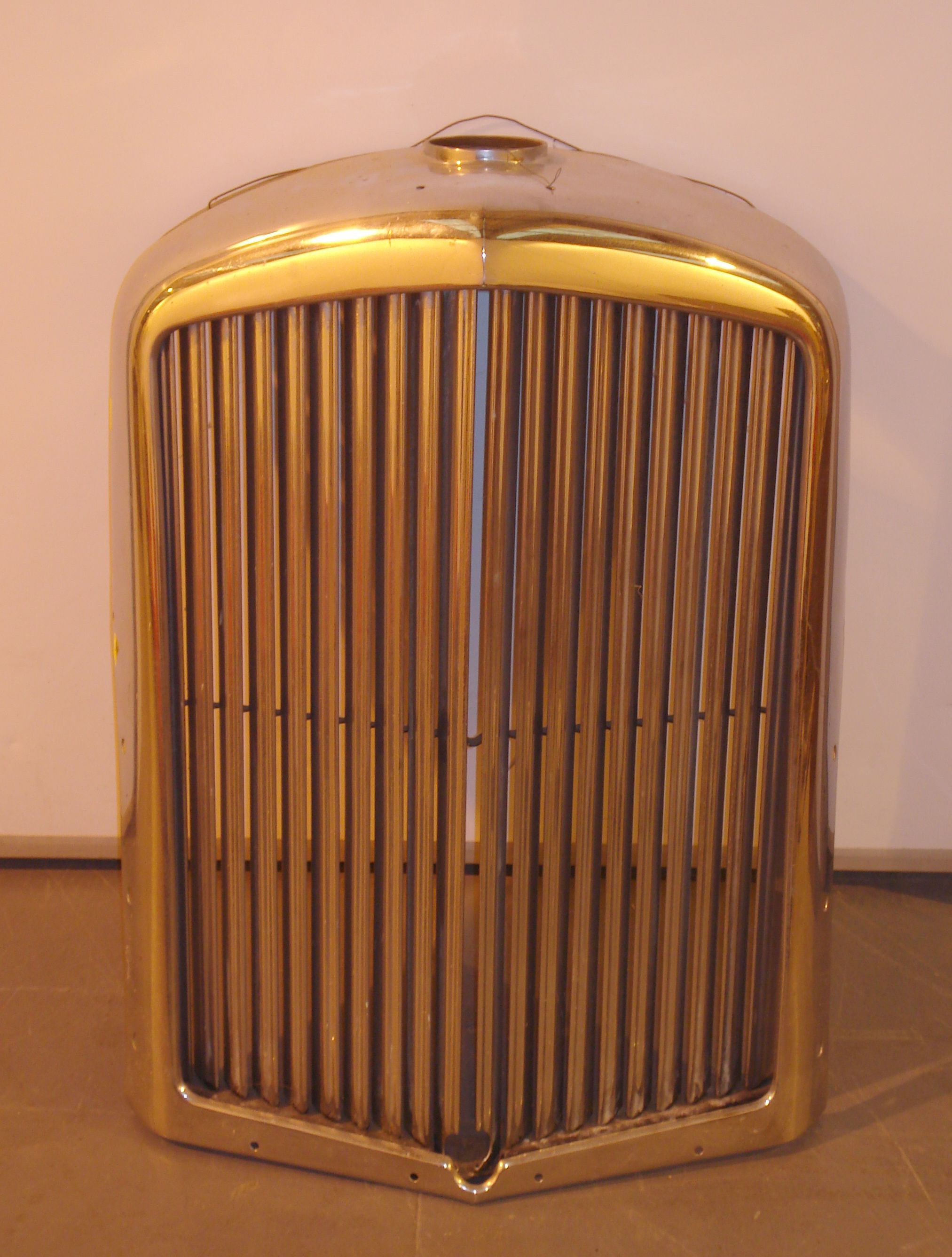 Bonhams Cars : A Bentley S1 radiator shell,