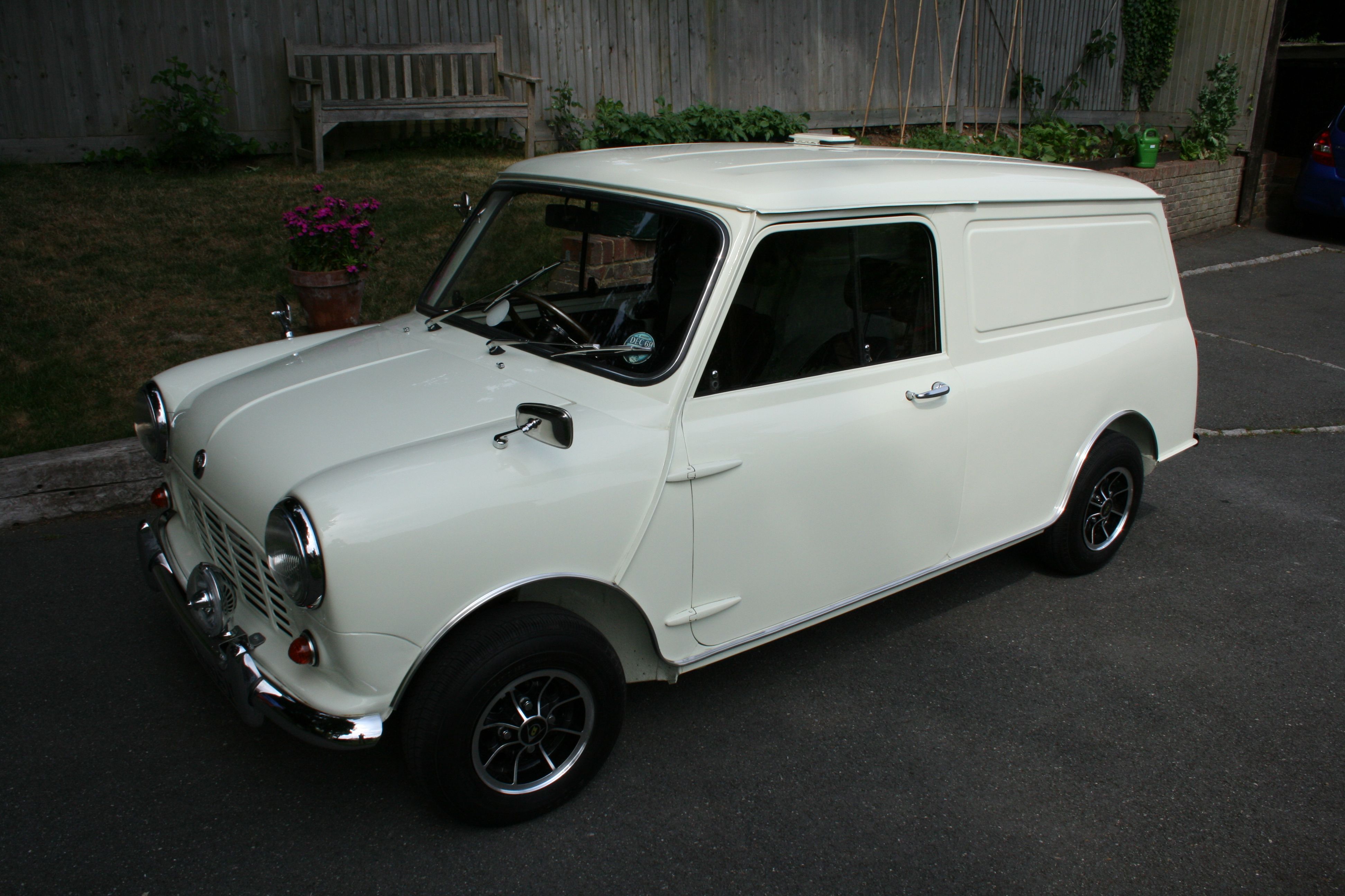 Bonhams Cars : 1968 Austin Mini Van Chassis no. AAVY1180083A Engine no ...