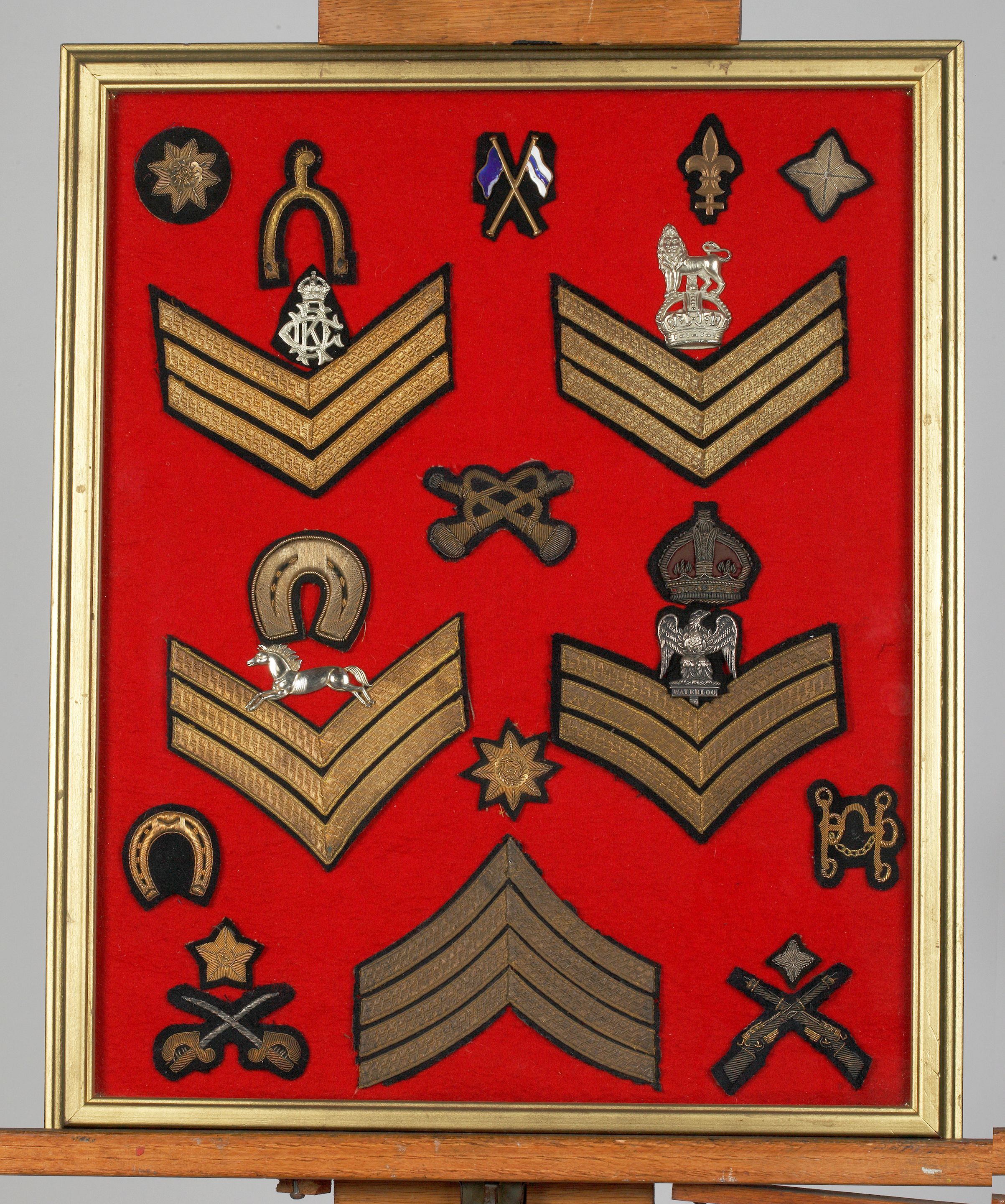 Bonhams : Cavalry Arm, Rank and Trade Badges