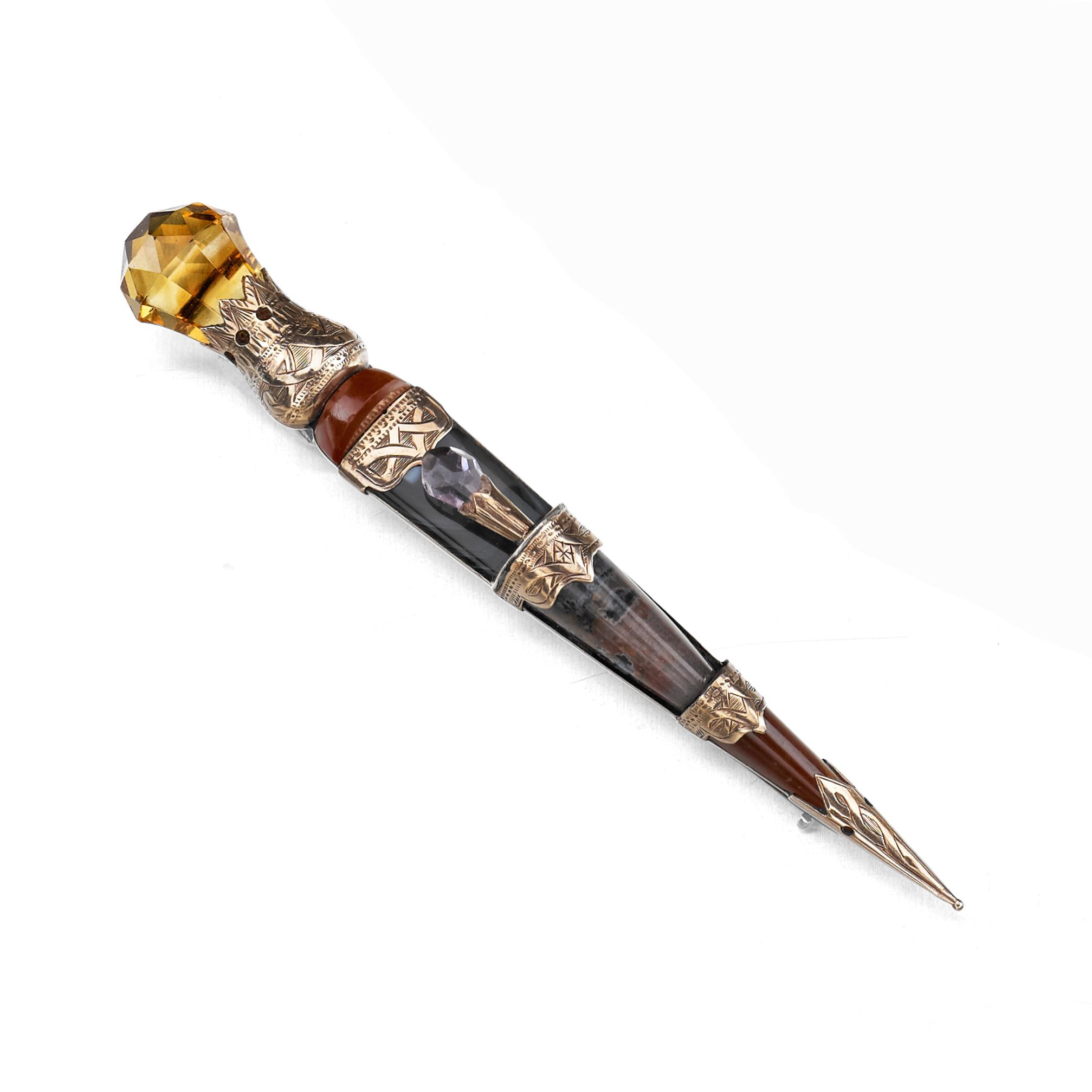 Bonhams : A Victorian Scottish kilt pin