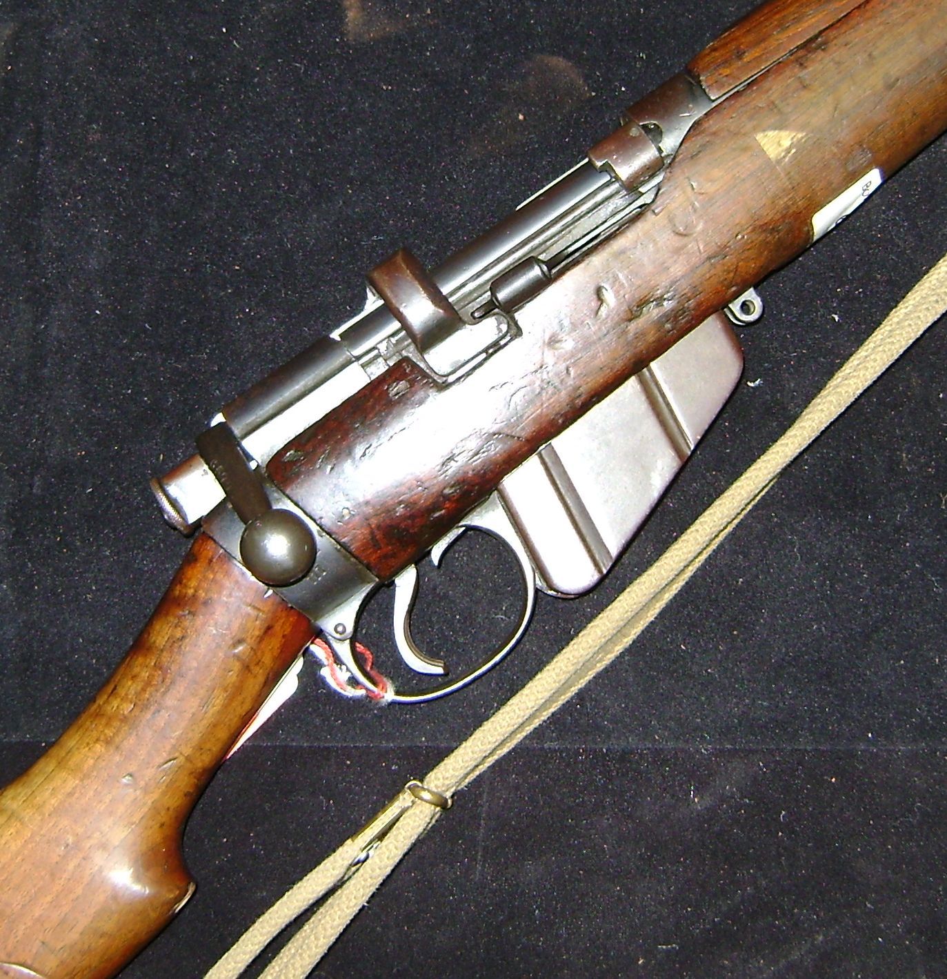 Bonhams : A .303 Lee-Enfield 'No. 1 Mk. III' service rifle by Enfield ...