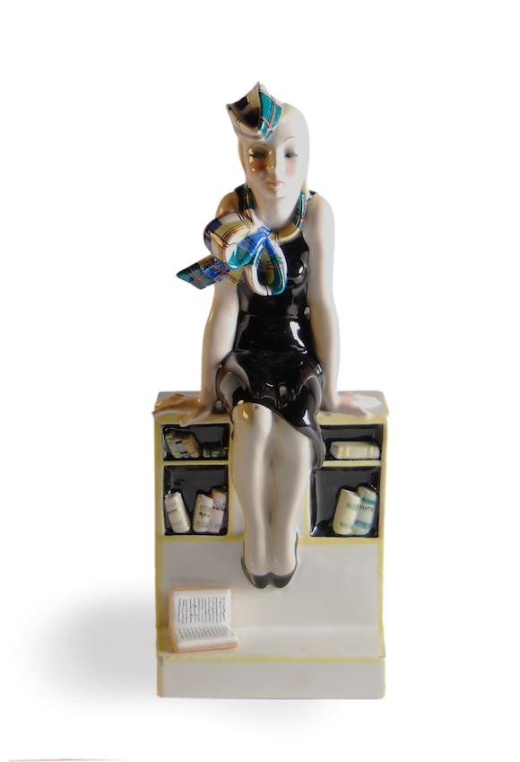 Bonhams : A Lenci figure 'La Studentessa' from a model by Helen Konig ...