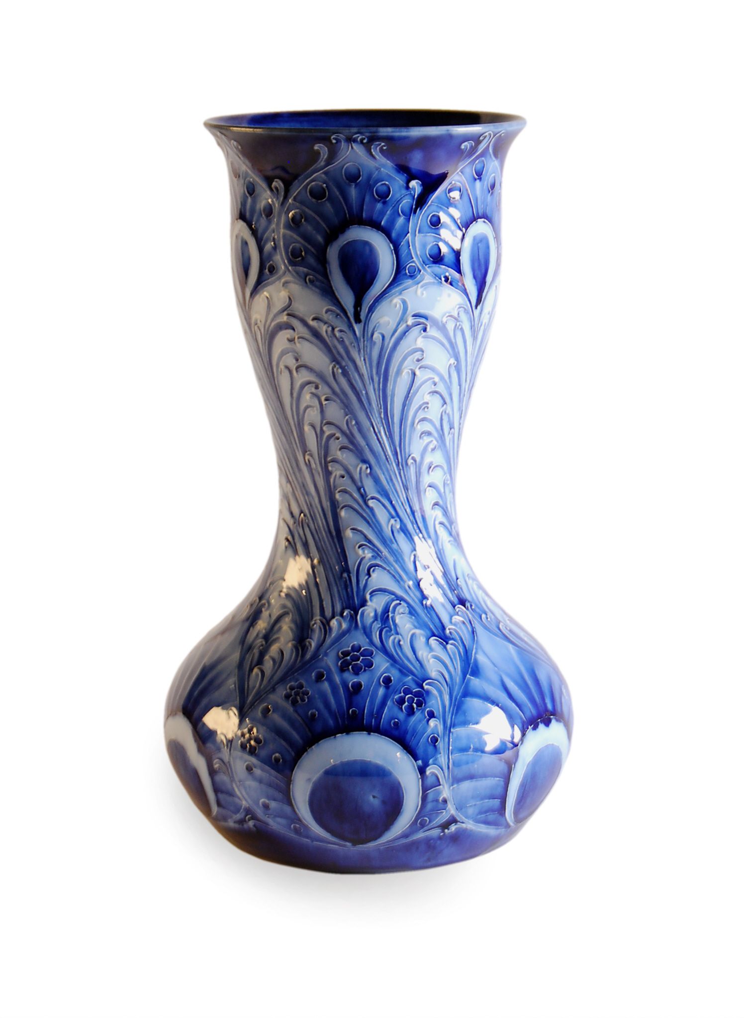 Bonhams : A Macintyre Moorcroft 'Peacock Feathers' Florian Ware vase ...