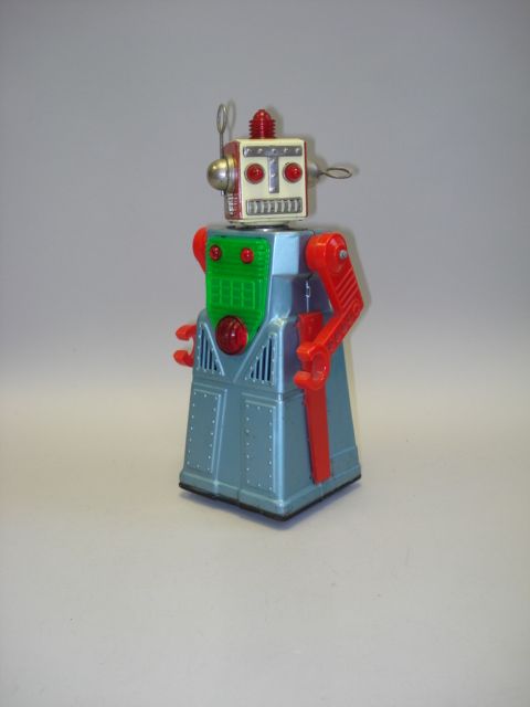 Bonhams : A battery operated Radical Robot, made by Yoshiya of Japan ...