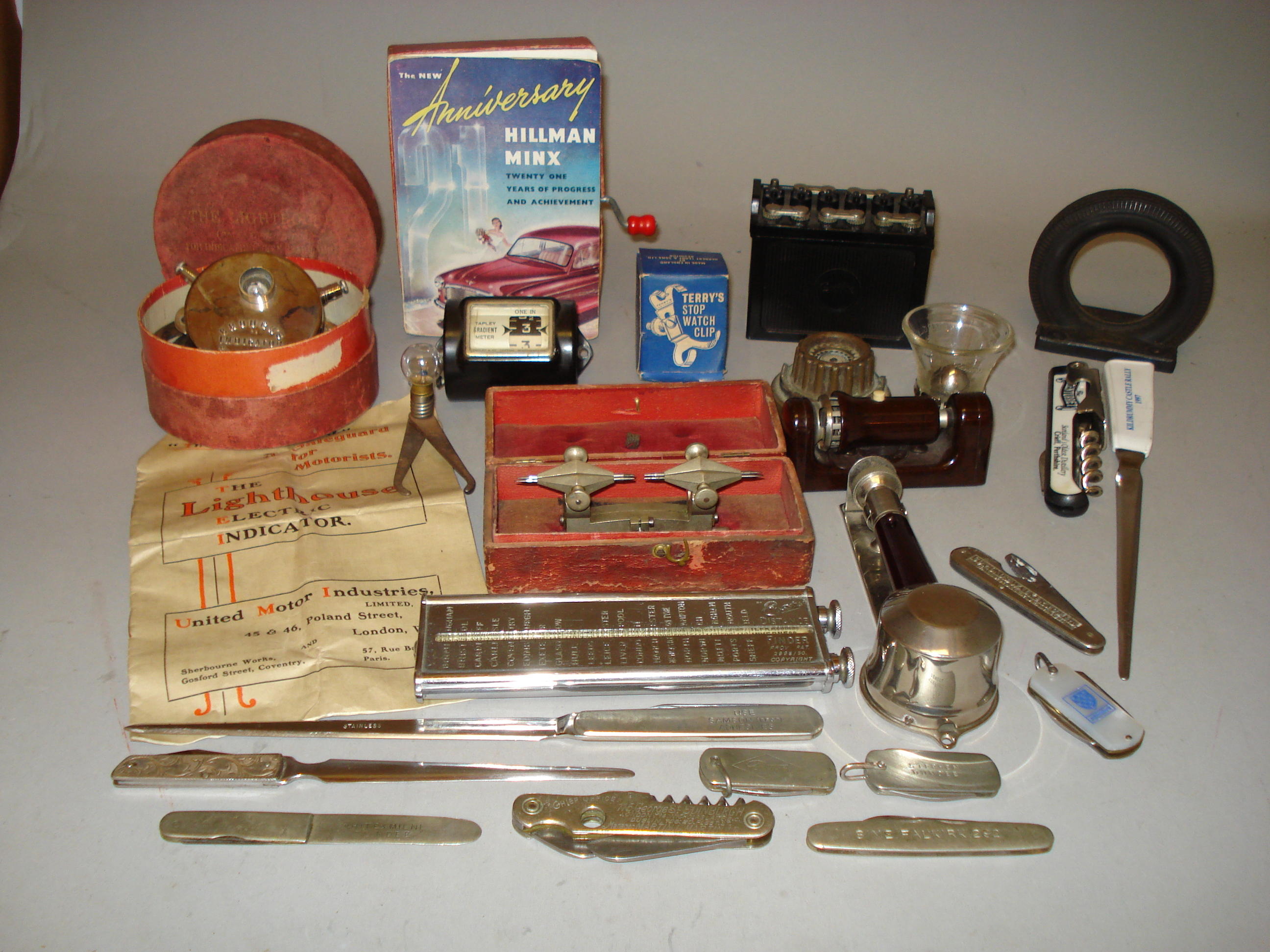 Bonhams Cars Assorted Automobilia