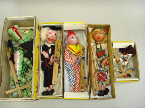 Bonhams : Five Pelham Puppets 5
