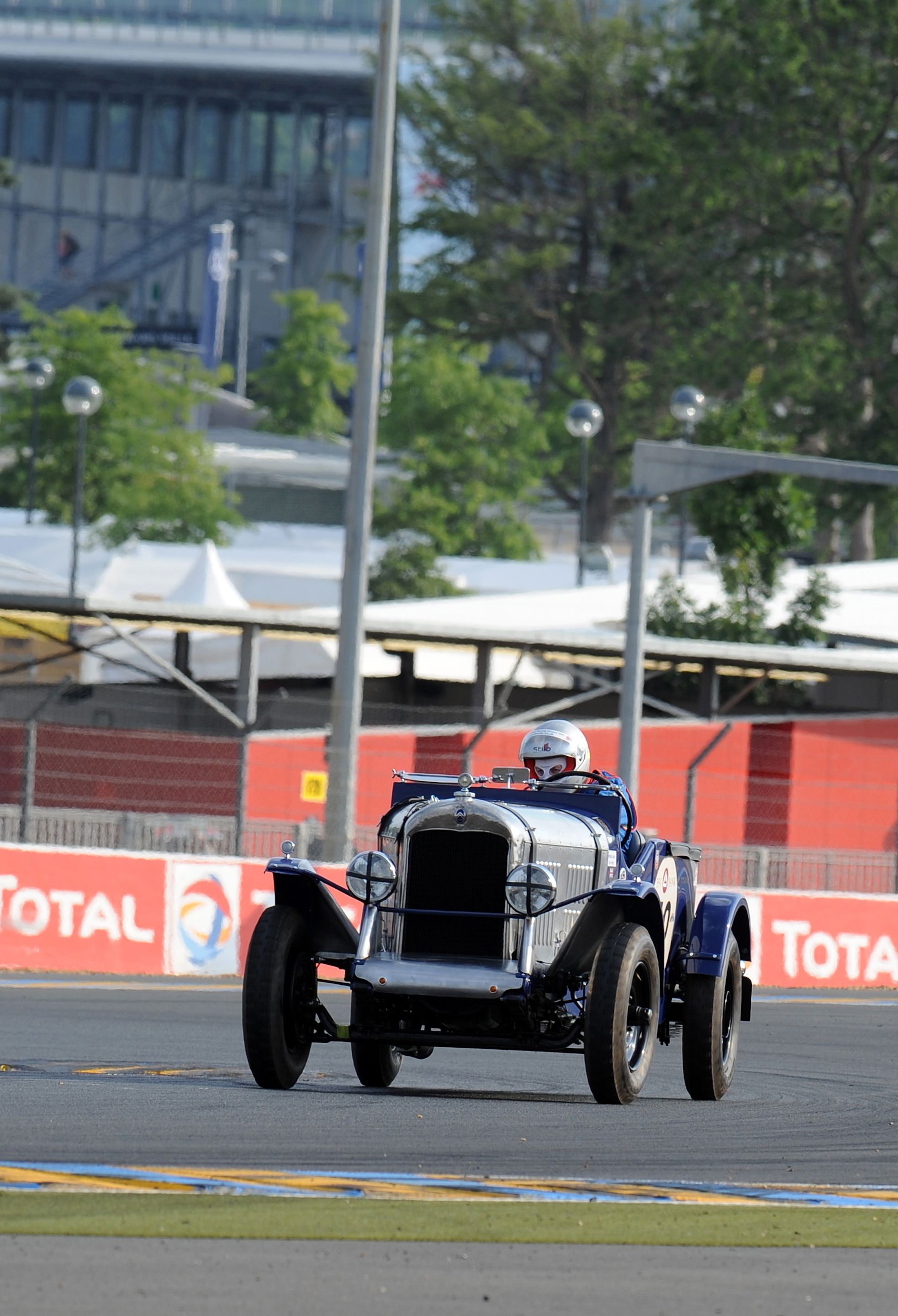 Bonhams Cars : The Antonia Loysen/Celia Stevens, 2010 Le Mans Classic ...