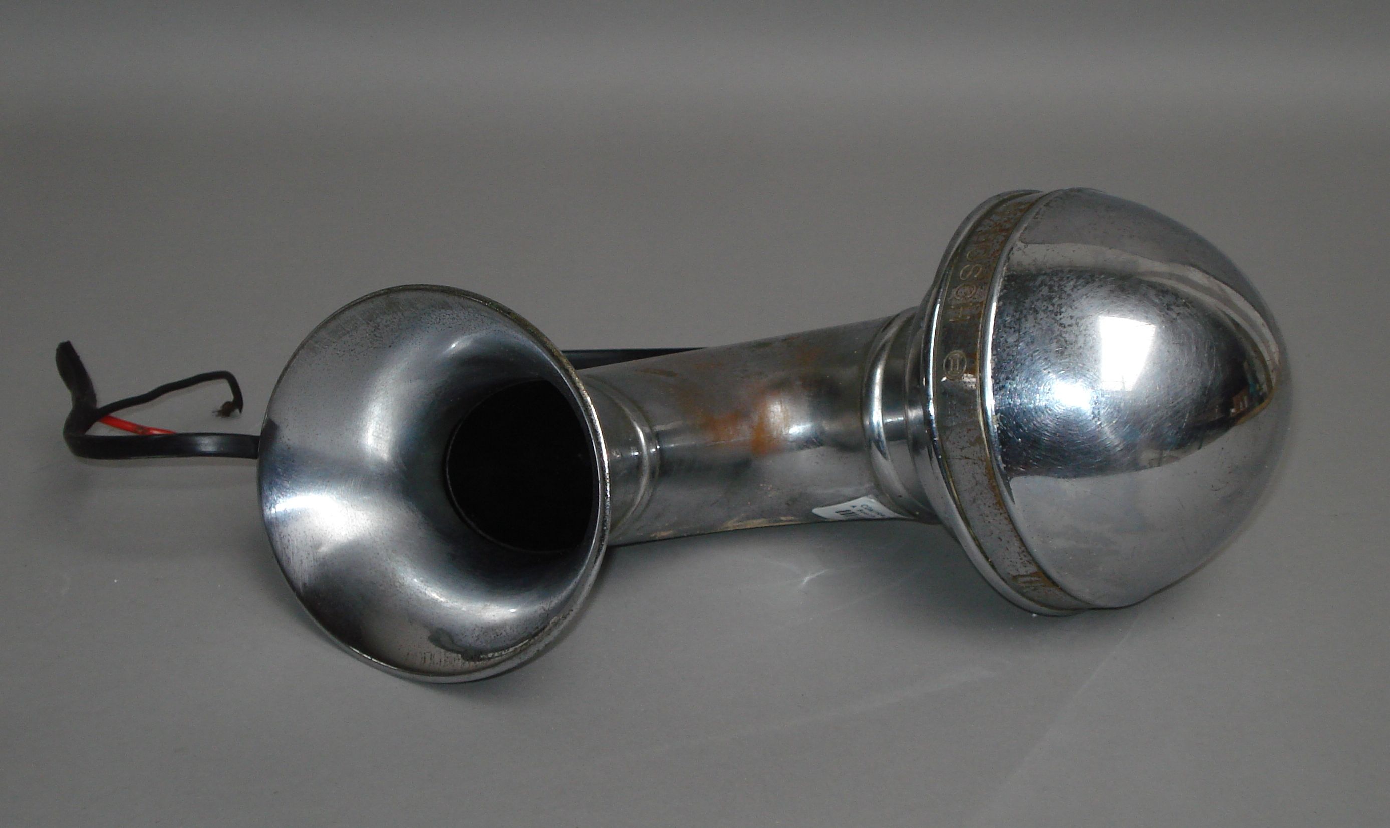 Bonhams Cars : A Bosch 12 Volt trumpet horn,