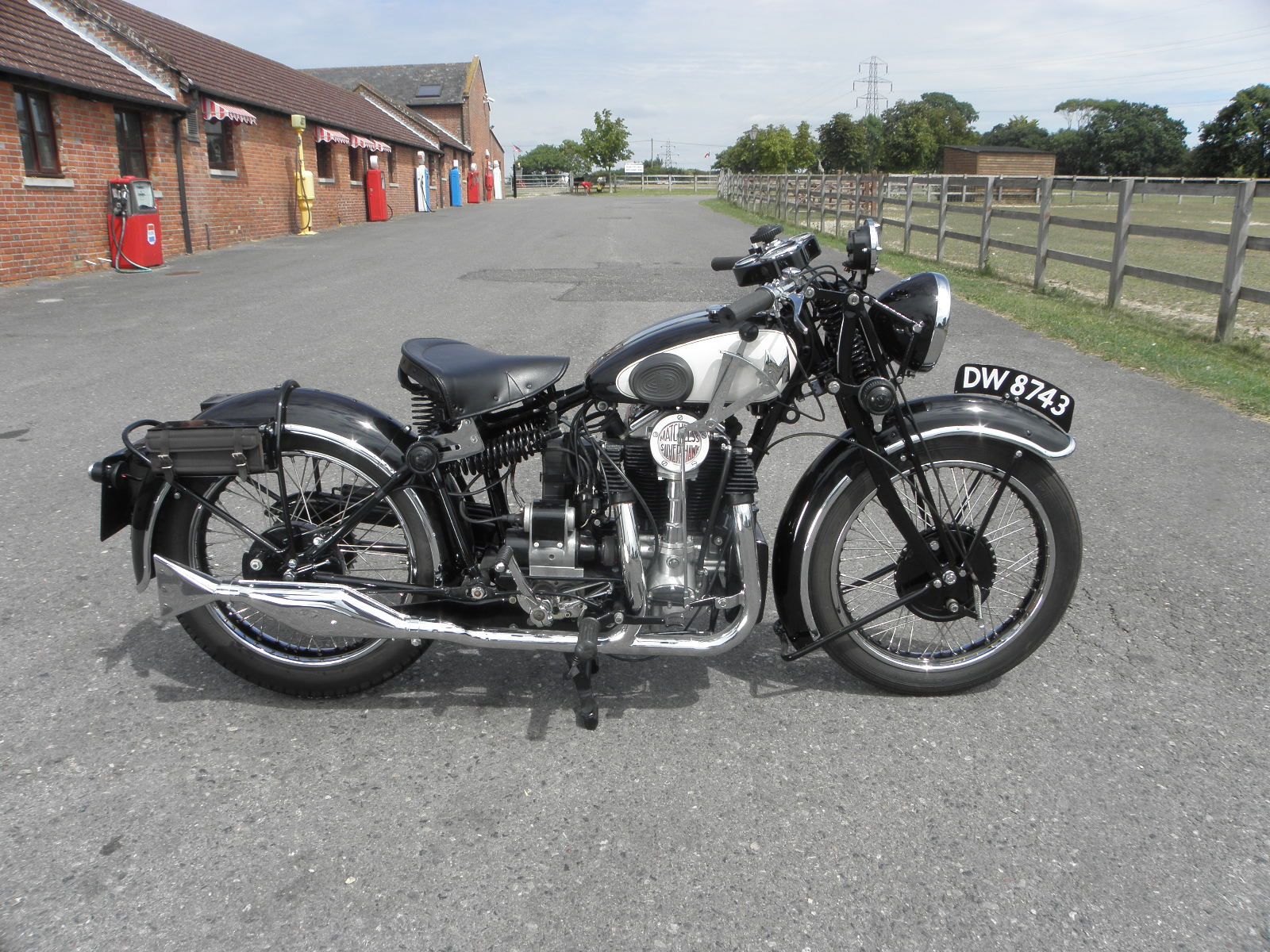 Bonhams Cars : 1934 Matchless 592cc Silver Hawk Frame no. 982 Engine no ...