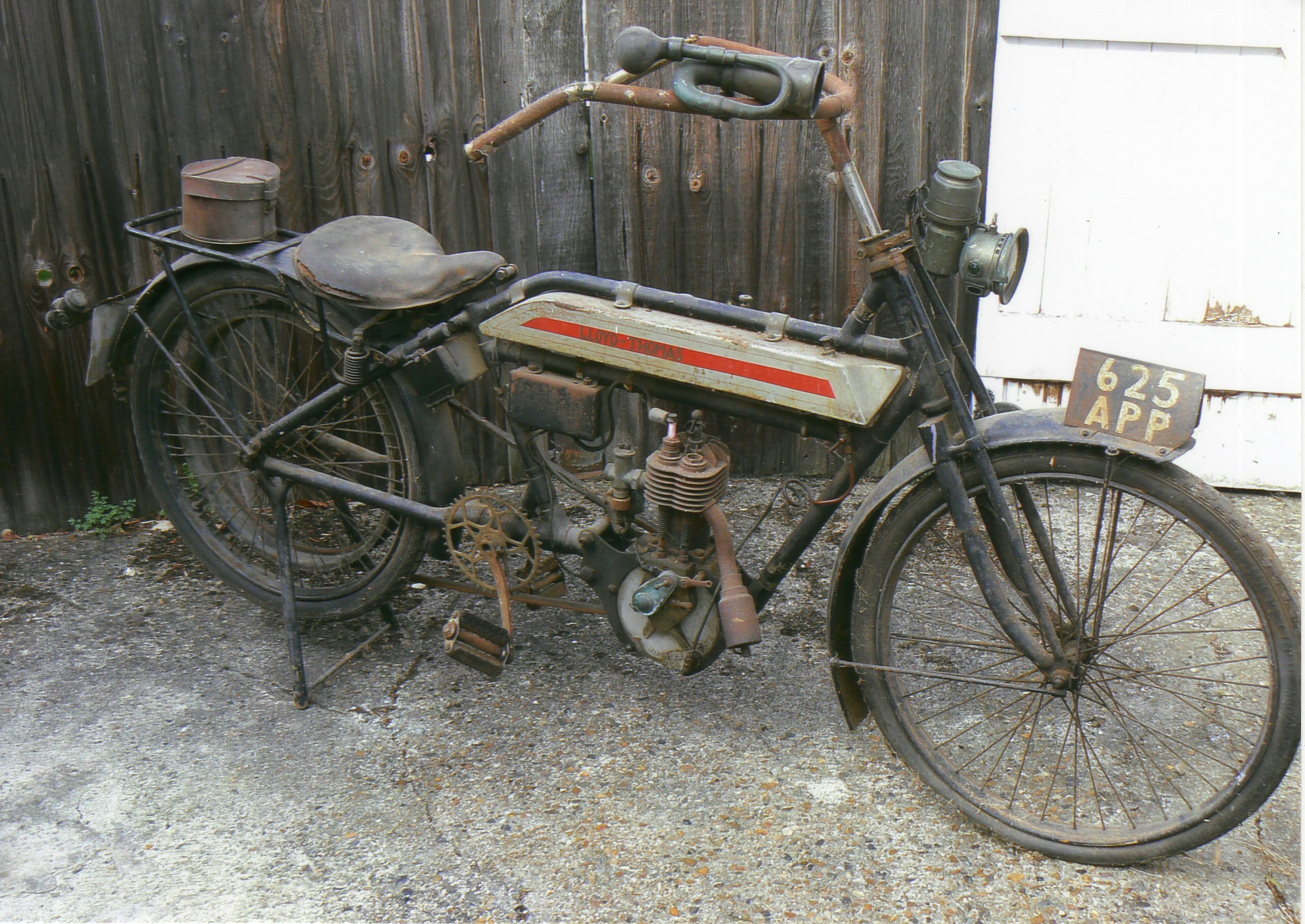 Bonhams Cars : c.1909 Lloyd Thomas 239cc Lightweight Frame no. 197 ...