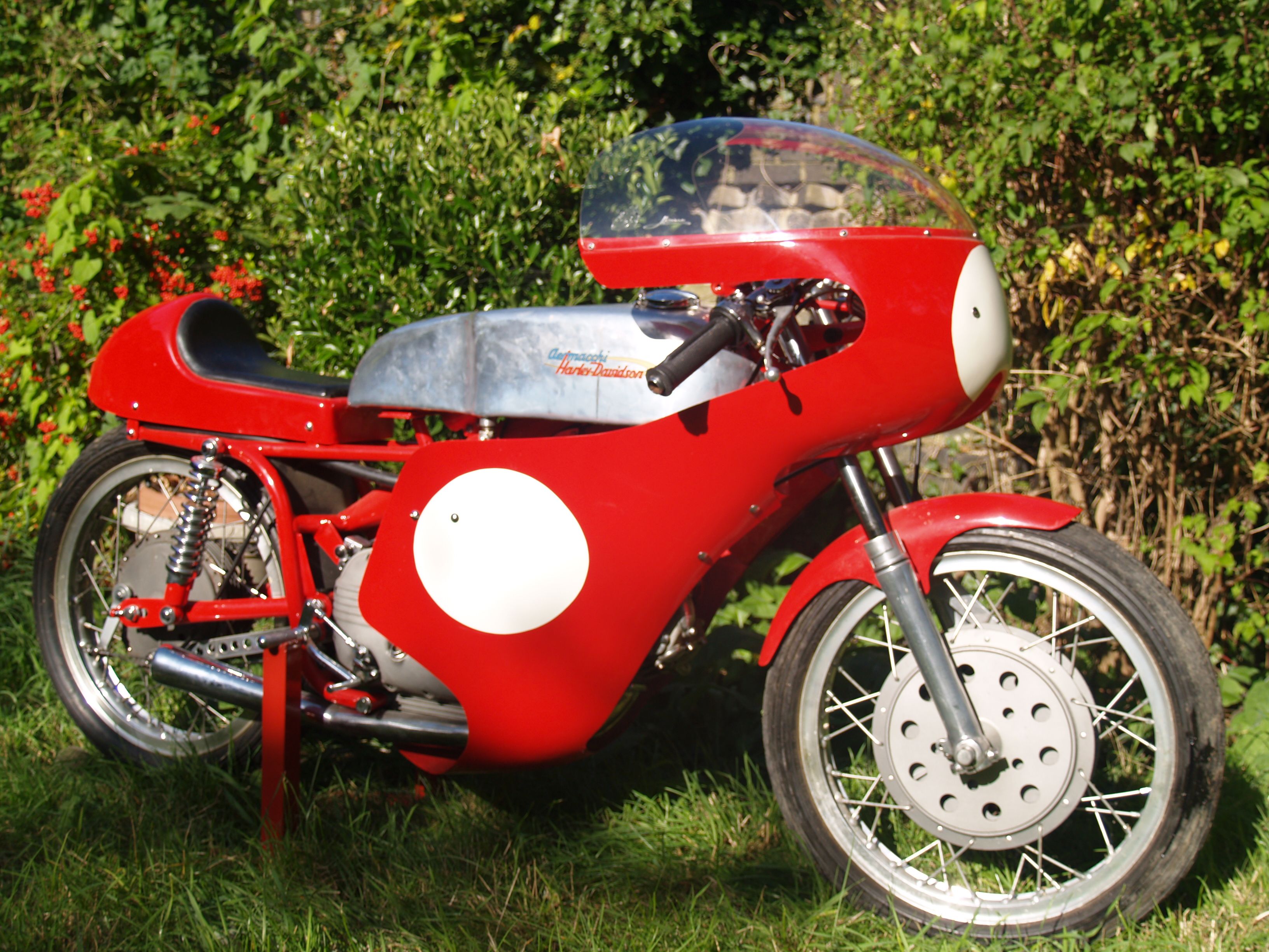Bonhams Cars : 1962 Aermacchi 250cc Ala d'Oro Racing Motorcycle Engine ...