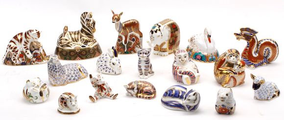 Bonhams : A collection of eighteen Royal Crown Derby animals,