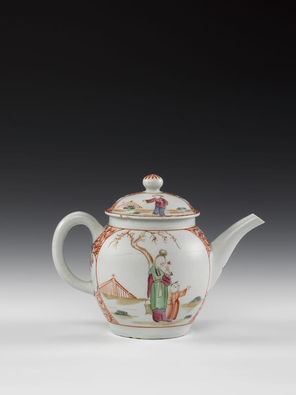 Bonhams : A Lowestoft teapot and cover with Mandarin figure panels ...