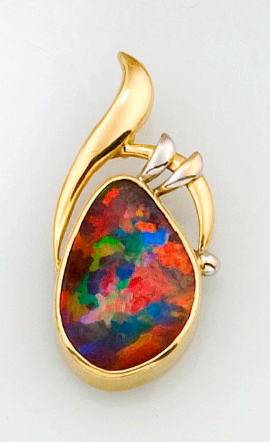 Bonhams : A fine quality boulder opal pendant