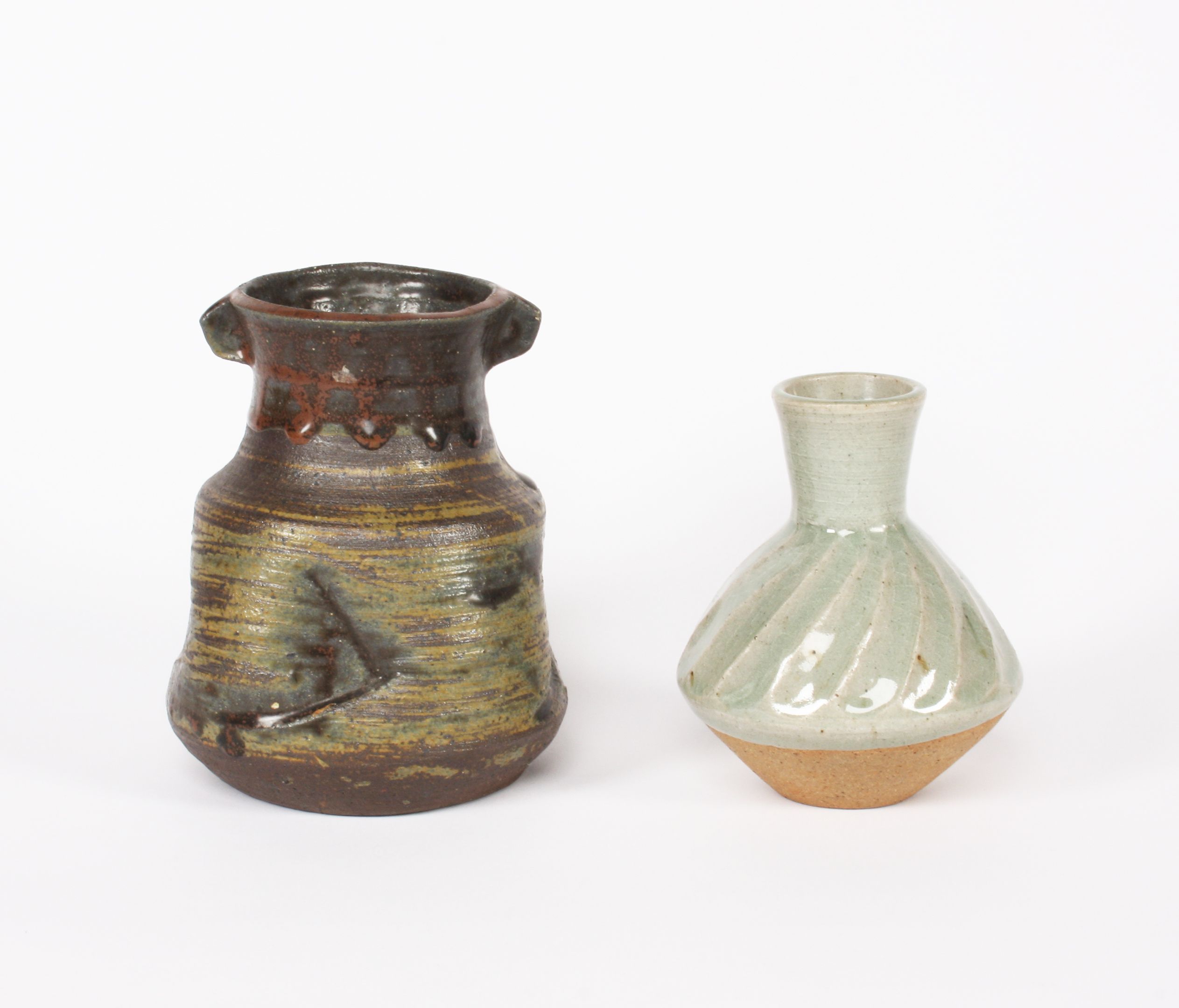 Bonhams : Two Janet Leach vases