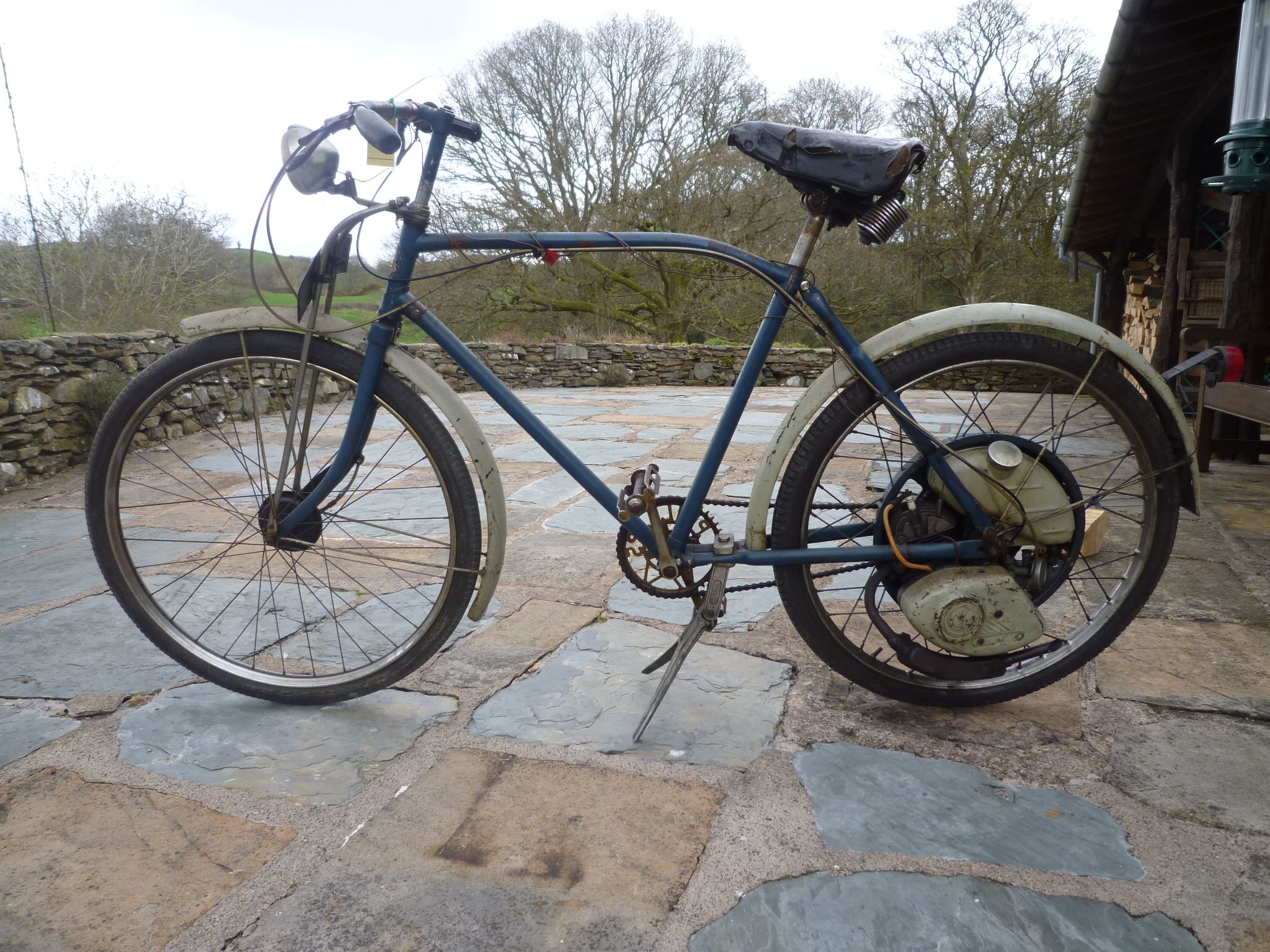 Bonhams Cars : c.1952 Cyclemaster & Phillips Gentleman's Cycle