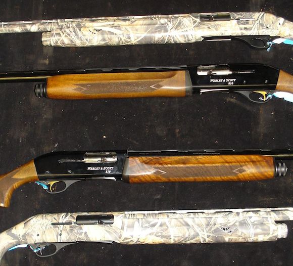 Bonhams : A left-handed 12-bore (3in.) 'Model 810' self-loading gun by ...