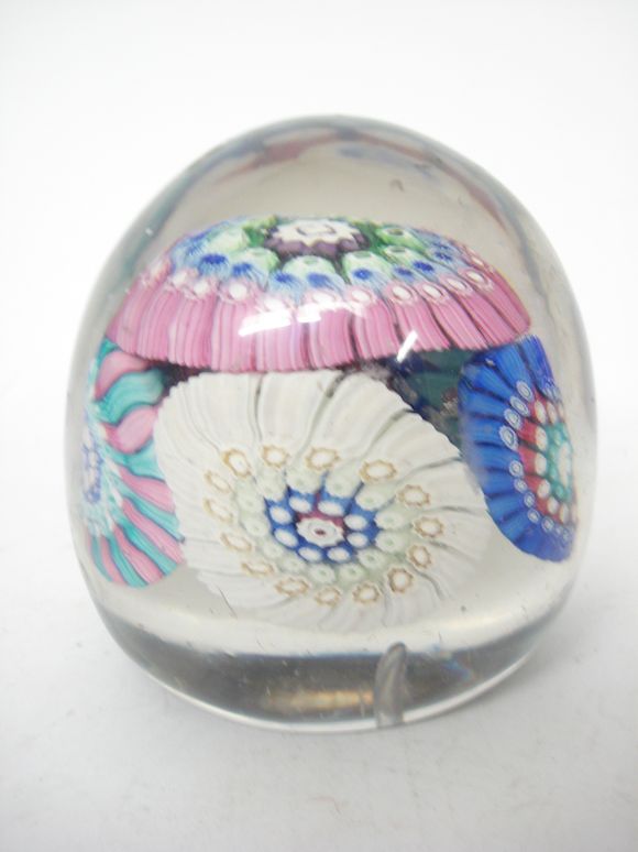 Bonhams : A large glass paperweight Early 20th century