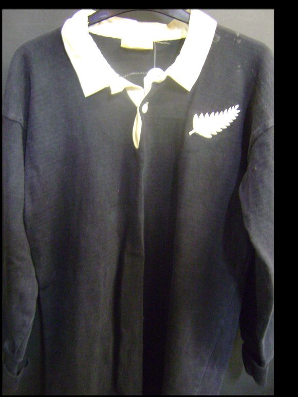 Bonhams : 1974 Tane Norton match worn New Zealand shirt