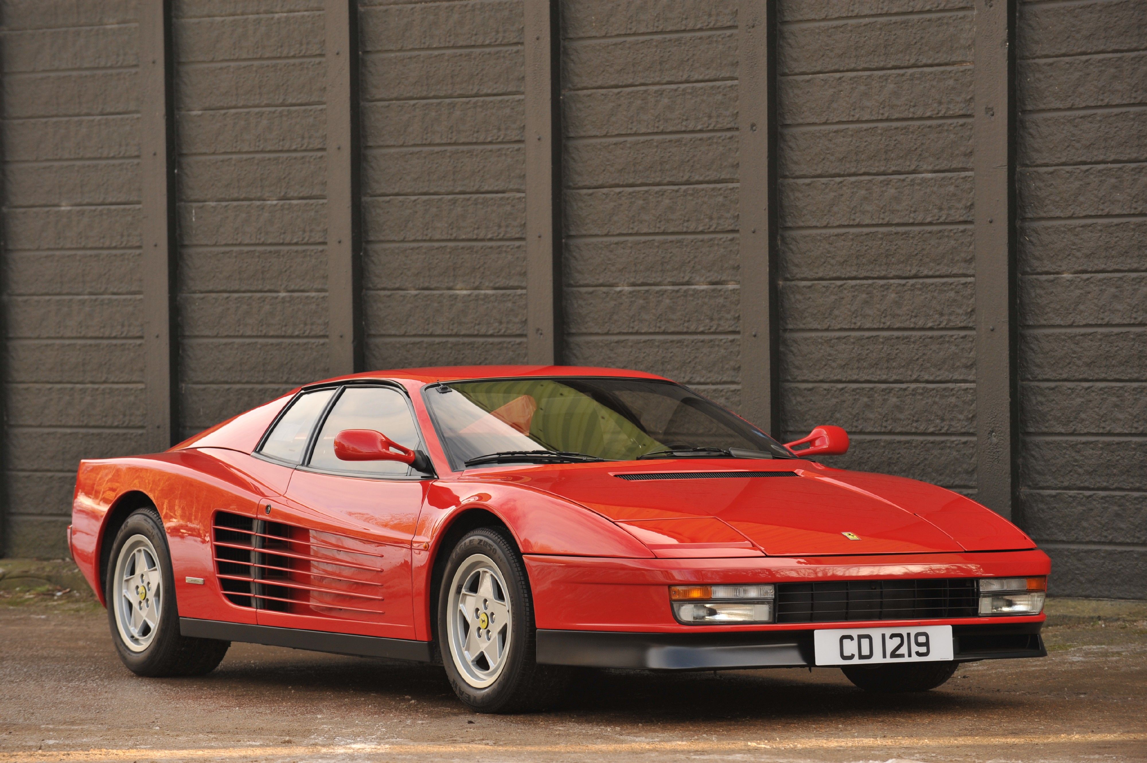 Bonhams Cars : 7,000 kilomètres d'origine,1988 Ferrari Testarossa Coupé ...