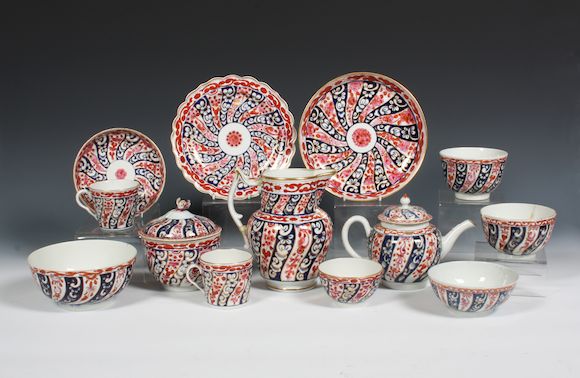 Bonhams : A group of Worcester porcelain decorated in the 'Queen ...