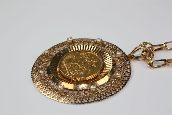 Bonhams : A sovereign pendant and chain,