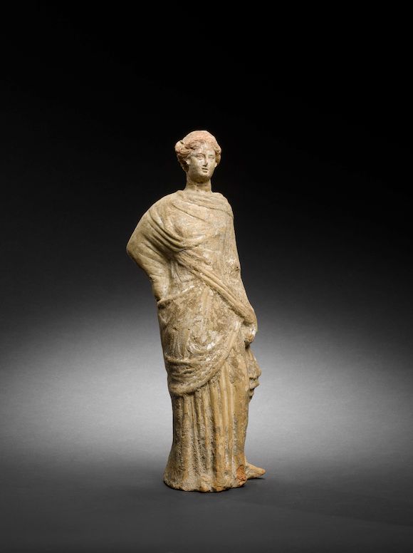 Bonhams : A Greek terracotta female figure