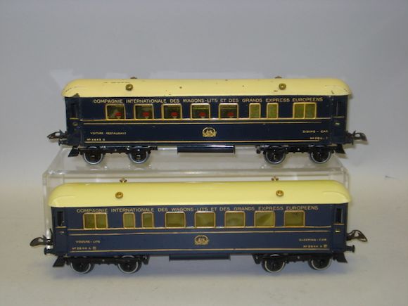 Bonhams : Hornby Series No.3 Riviera Blue coaches 2