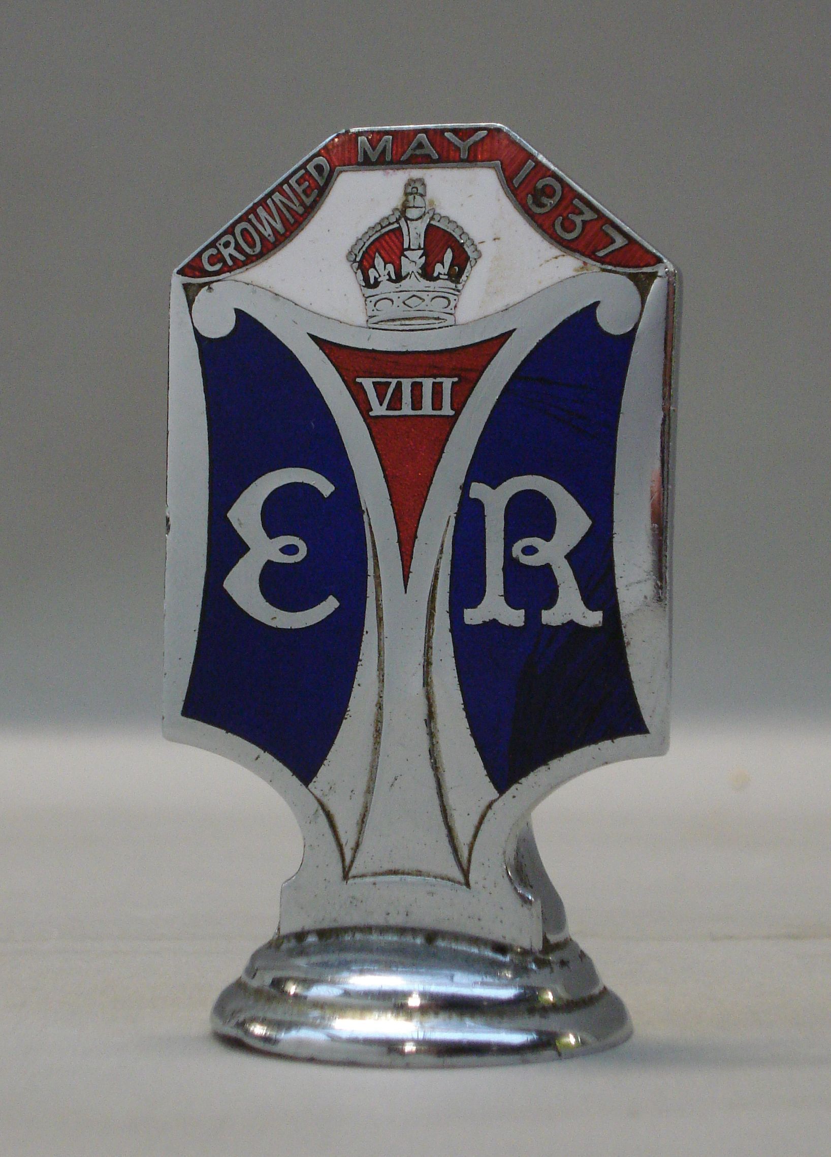 Bonhams Cars : A rare King Edward VIII 'Coronation' enamel car badge ...