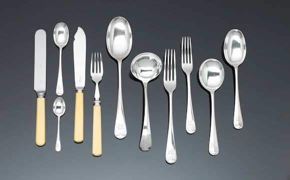 Bonhams : A modern silver Hanoverian rat-tail pattern table service of ...