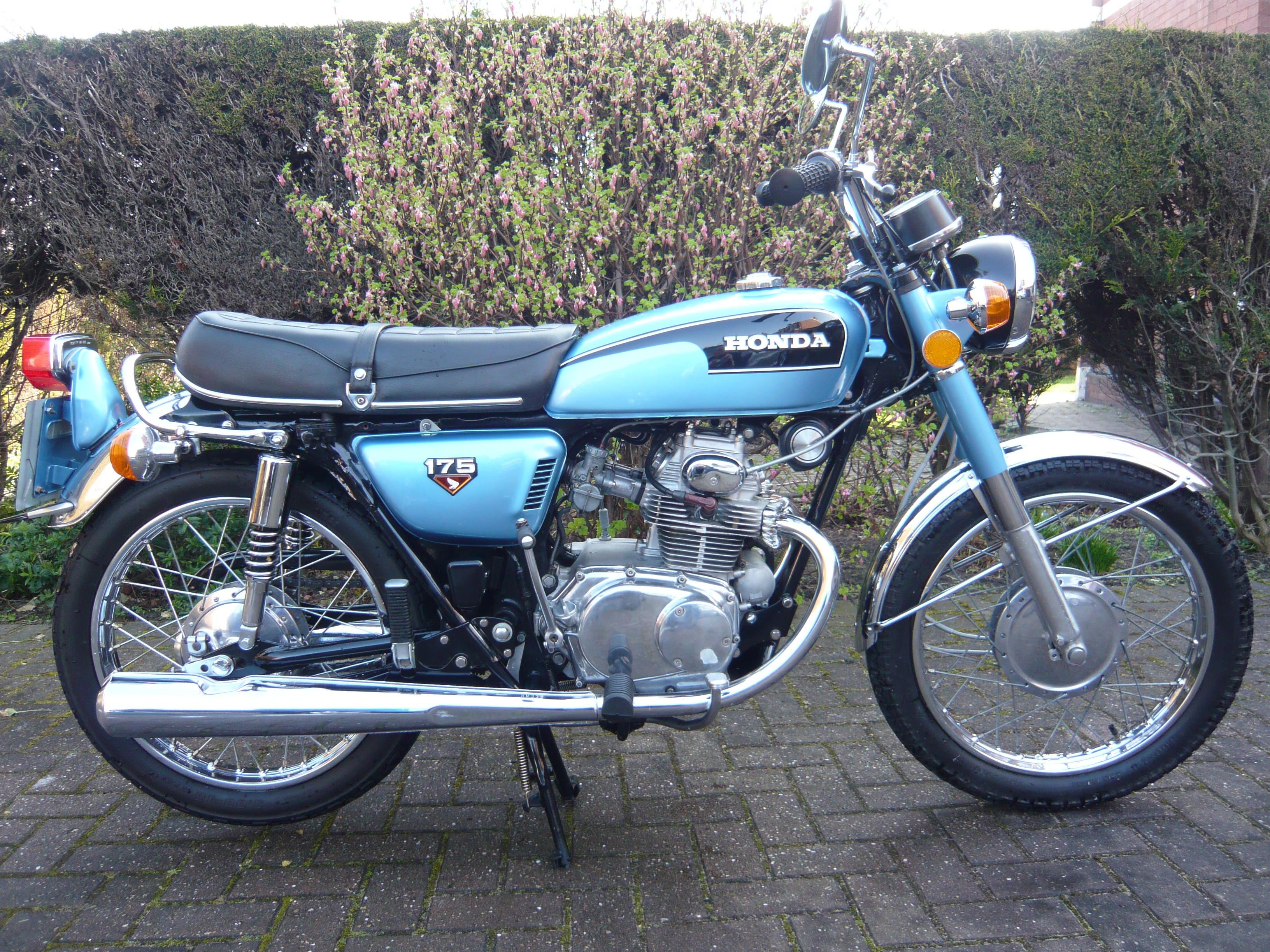 Bonhams Cars : 1972 Honda CB175 Frame no. 7022496 Engine no. 7022457