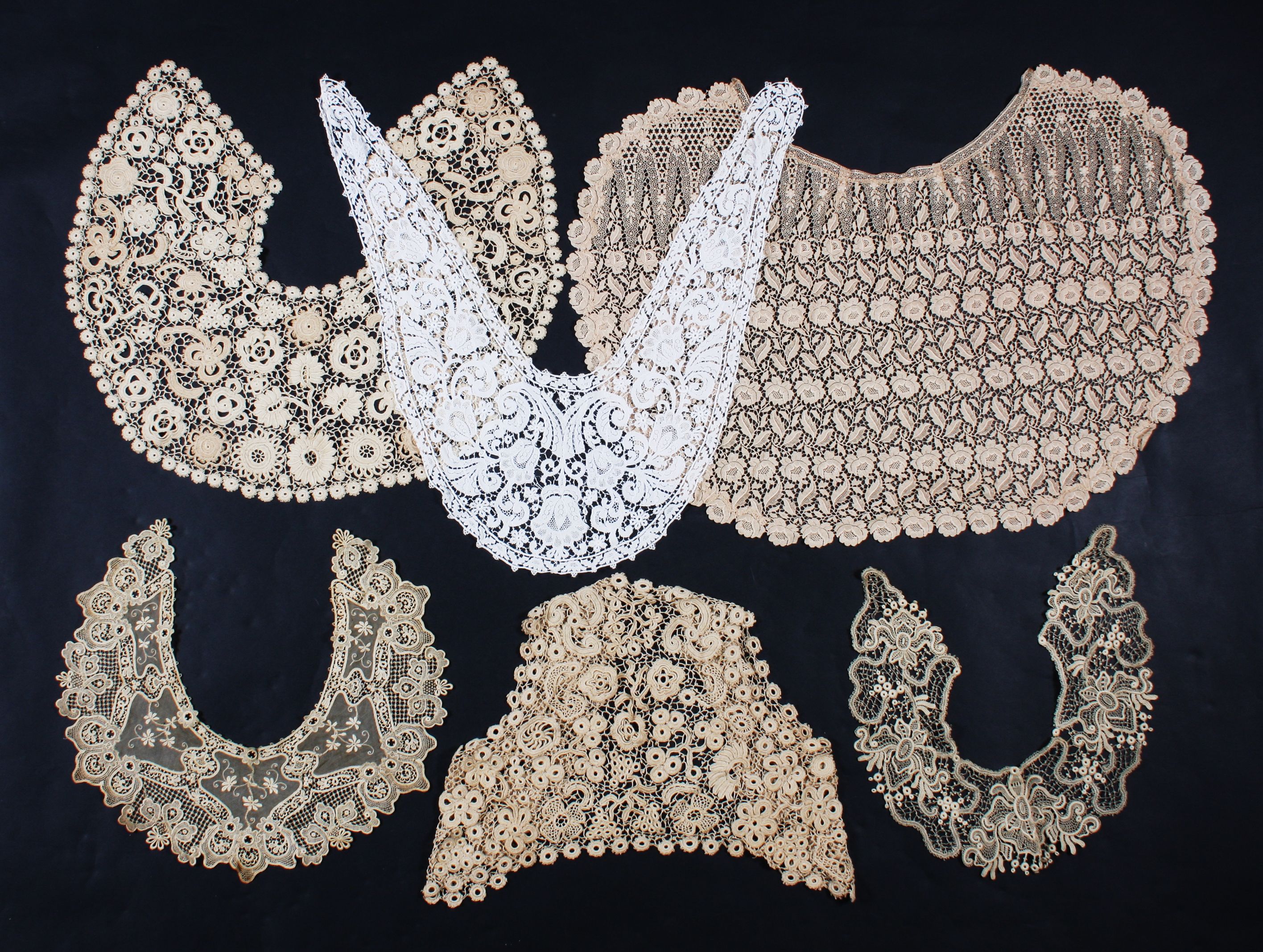 Bonhams : A collection of lace collars and capes