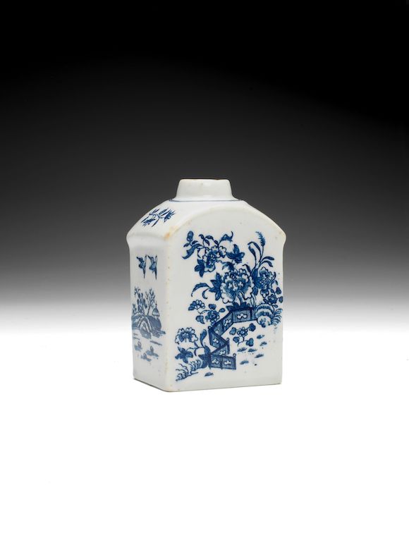 Bonhams : A Lowestoft tea canister, circa 1780