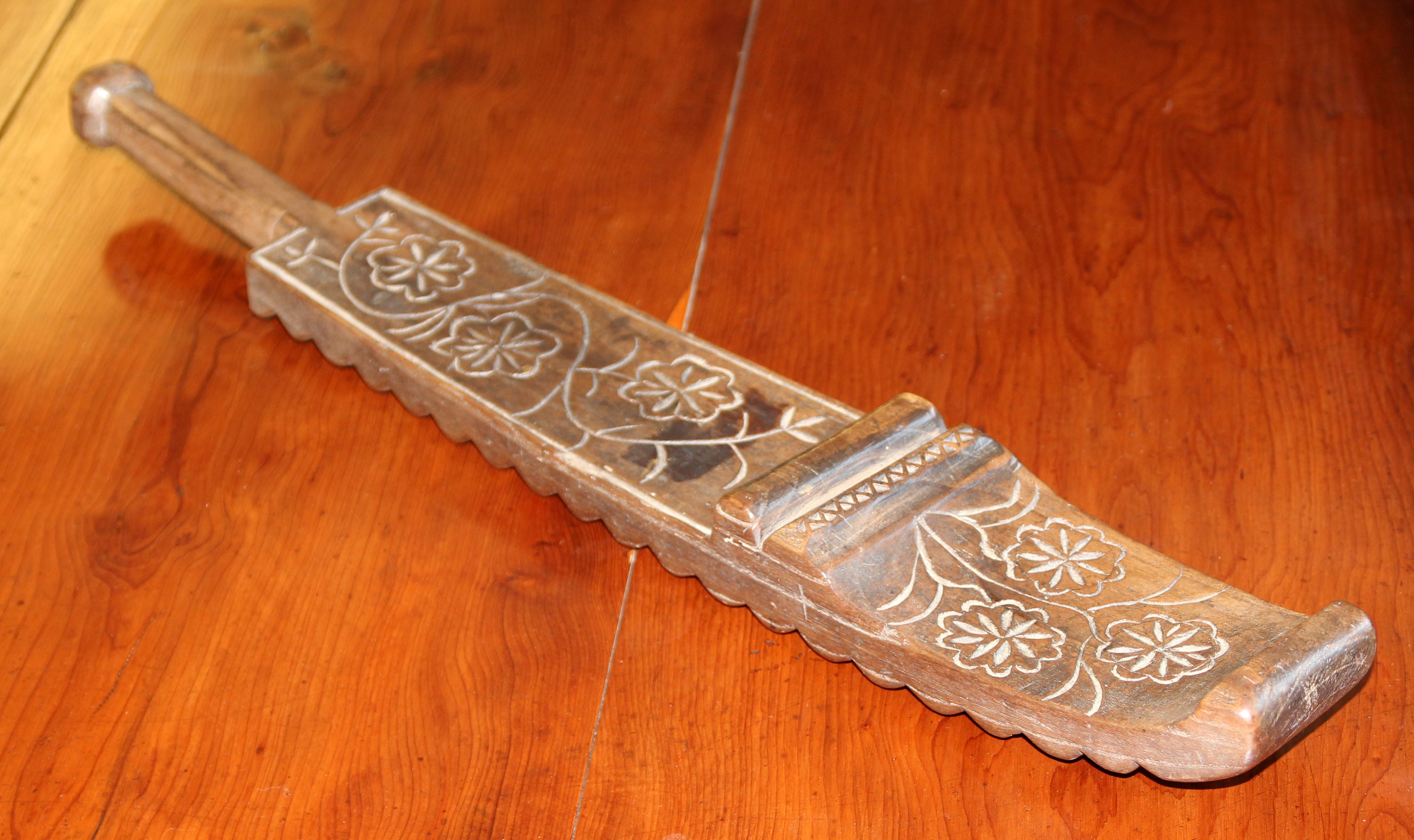 Bonhams : A 19th Century Scandinavian fruitwood washing-bat