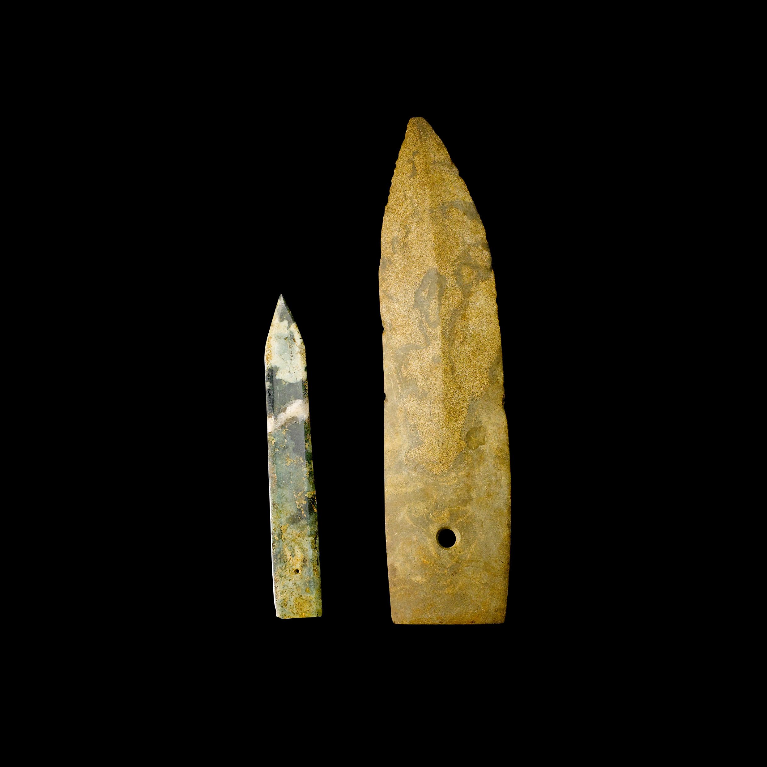 Bonhams : Two archaic stone dagger axes Early Shang dynasty