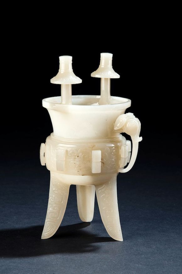Bonhams : A pale green jade ritual vessel, jia Qing dynasty