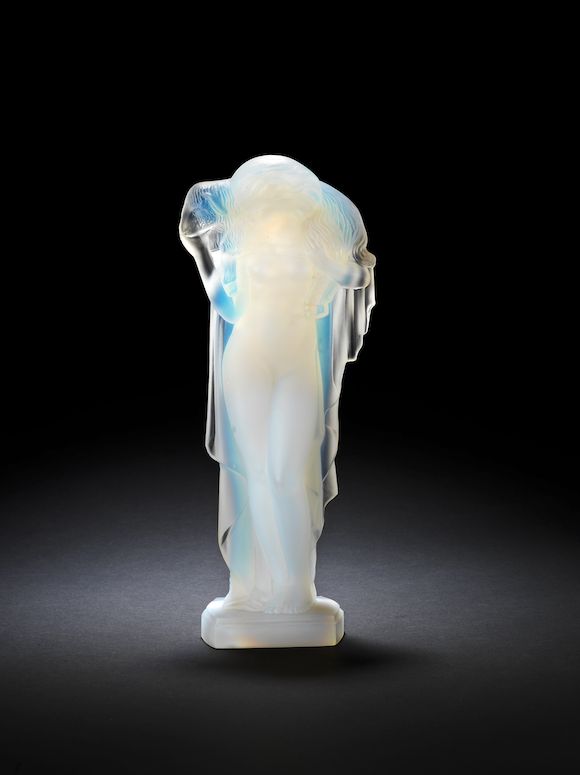 Bonhams : Etling An Opalescent Glass Figure of a Female Nude, circa 1925