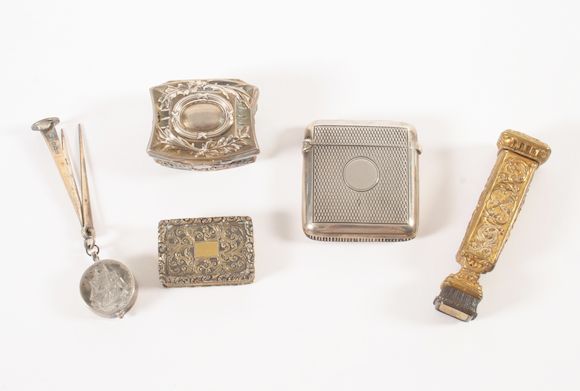 Bonhams : A George IV silver parcel gilt vinaigrette By Thomas Newbold ...