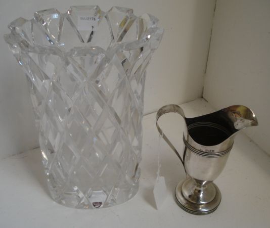 Bonhams : A George III style silver helmet cream jug, Birmingham 1911 ...