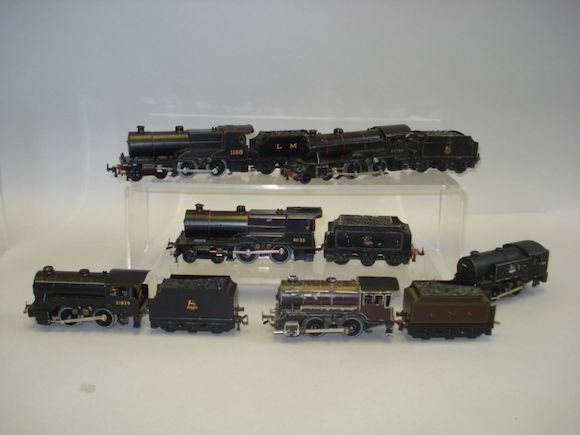 Bonhams : Trix Twin locomotives 4