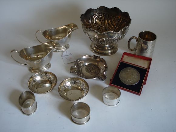 Bonhams : A collection of silver