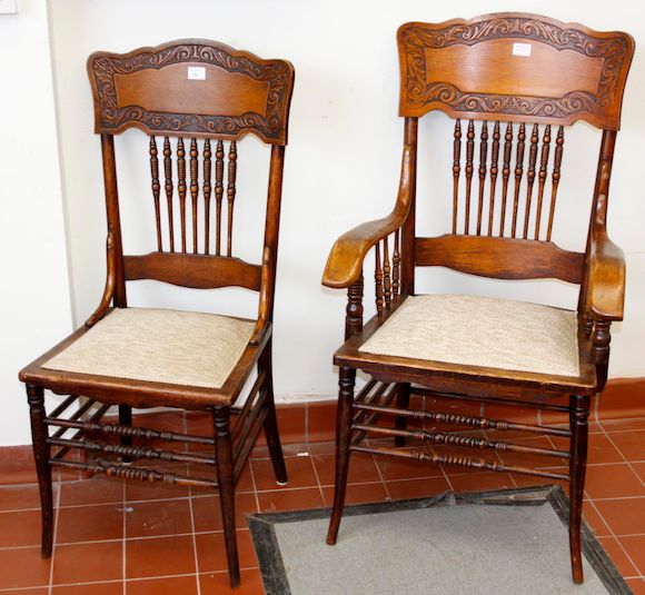 Bonhams : A set of six American dining chairs,