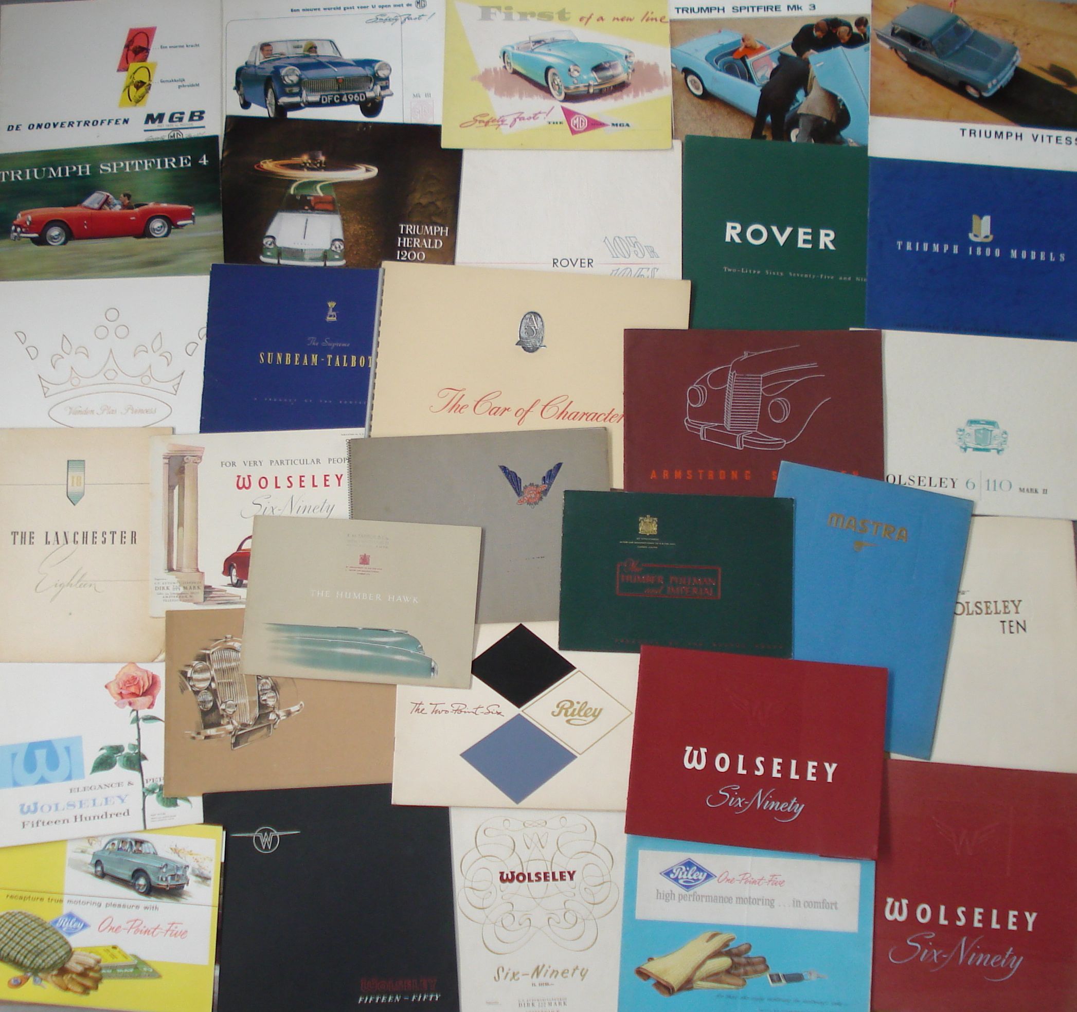 Bonhams Cars : A lot of sales catalogues for British marques,