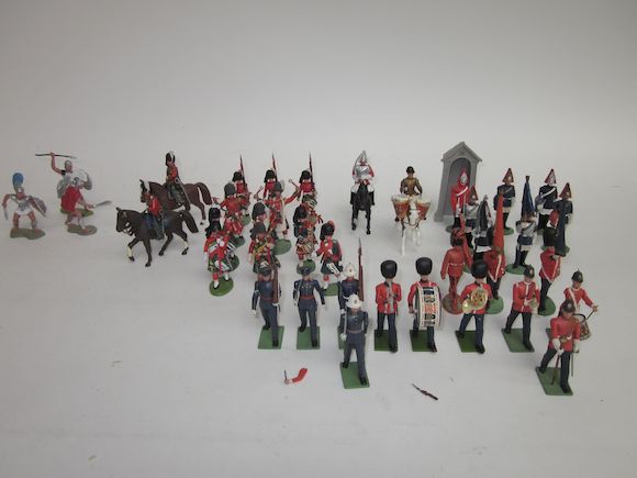 Bonhams : Britains plastic Eyes Right, Deetail and Herald toy soldiers 175