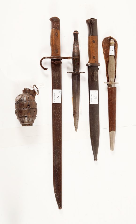 Bonhams : A 1st Pattern FS Fighting Knife and Other Items