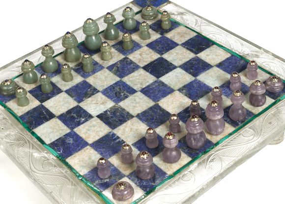Bonhams : An Islamic or "Muslim" adventurine and rose quartz chess set ...